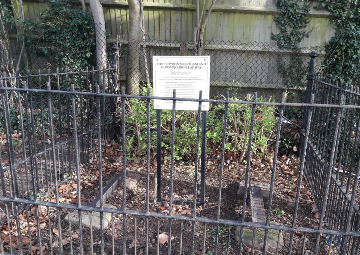 Mayor Officially Opens Iron Horse Art Installation - Purley Business ...